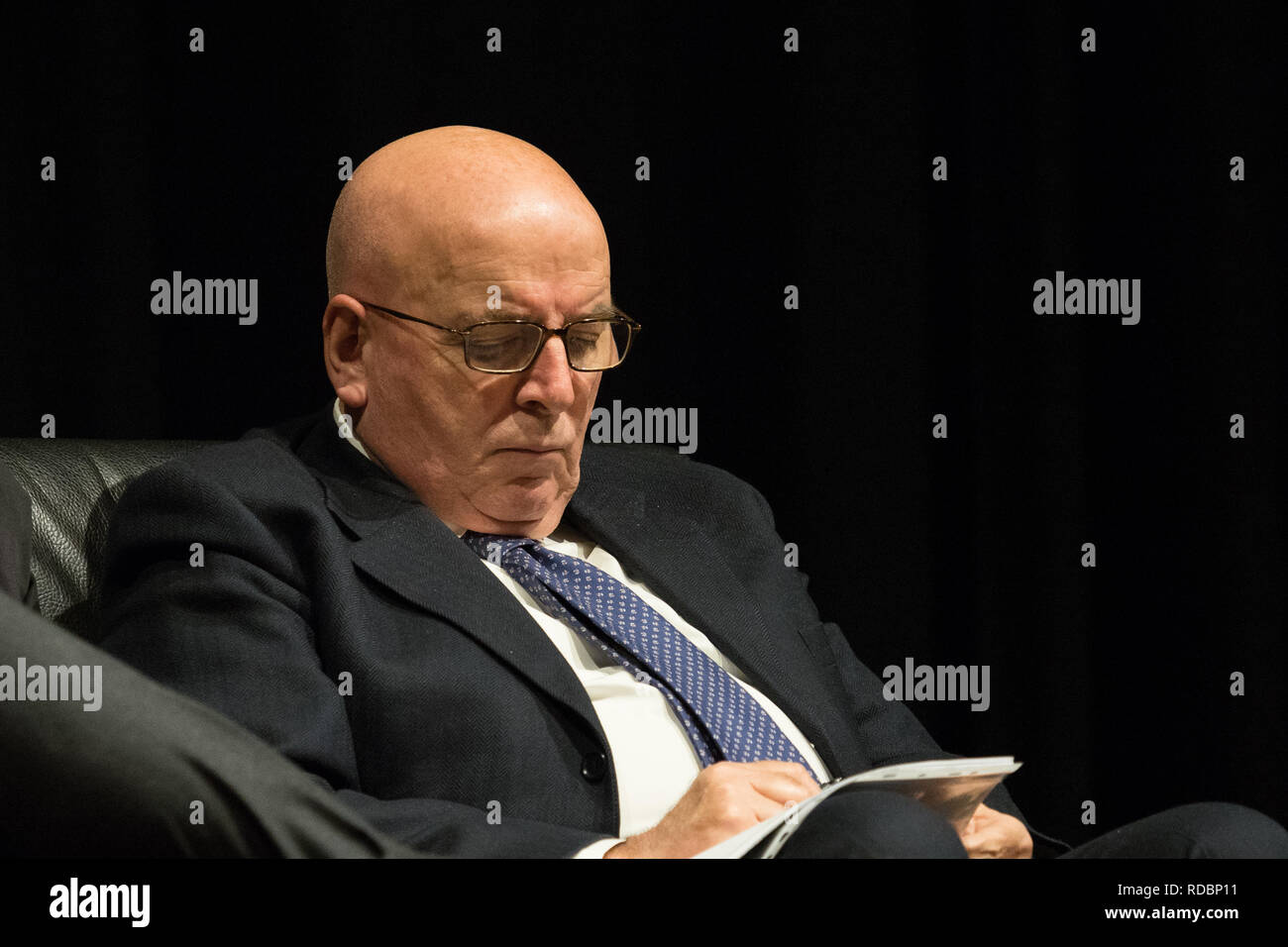 Mario oliverio hi-res stock photography and images - Alamy