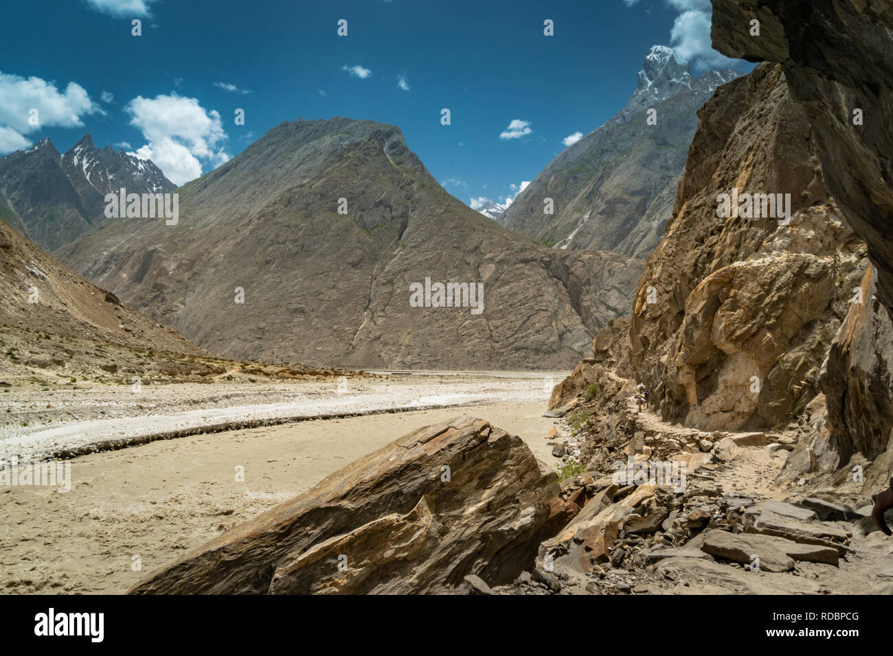 Hazardous trail hi-res stock photography and images - Alamy