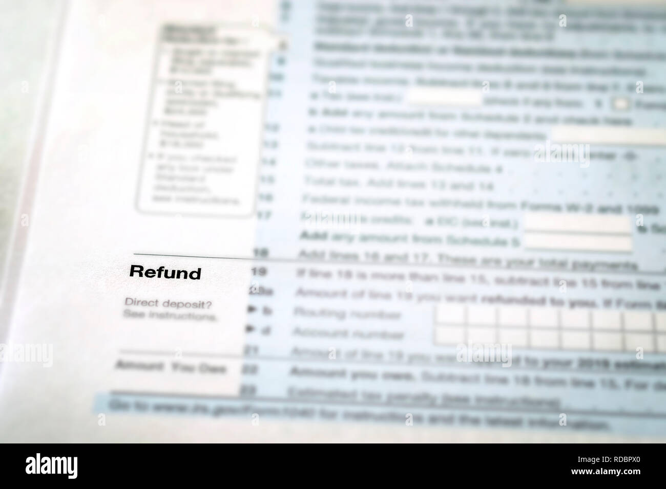 Tax return forms 1040 hi-res stock photography and images - Alamy
