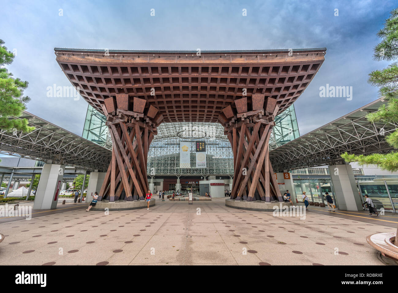 Tsuzumi drum gate hi-res stock photography and images - Alamy
