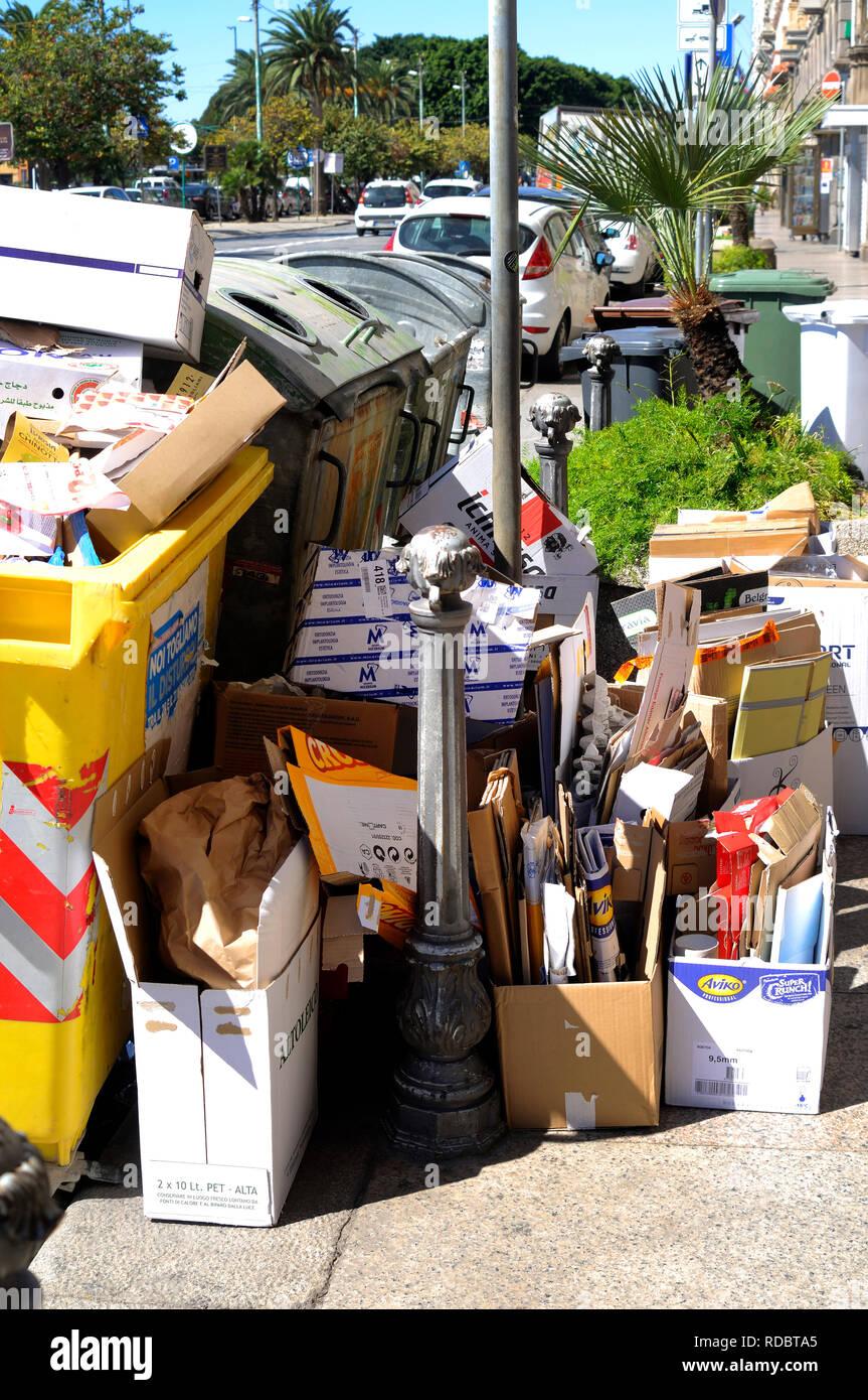 cardboard waiting for collection Stock Photo - Alamy
