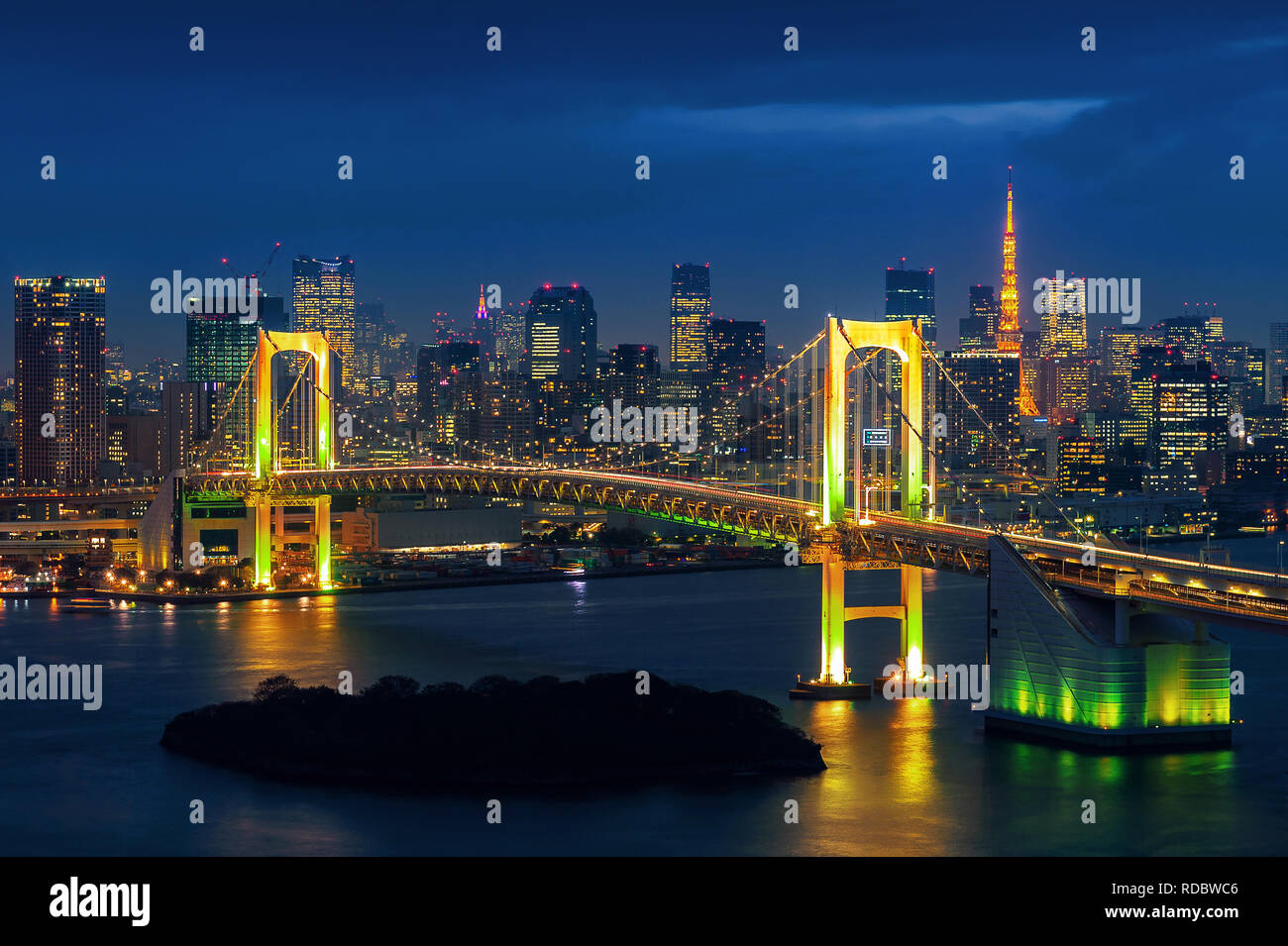 Panorama tokyo tower skyline hi-res stock photography and images - Alamy