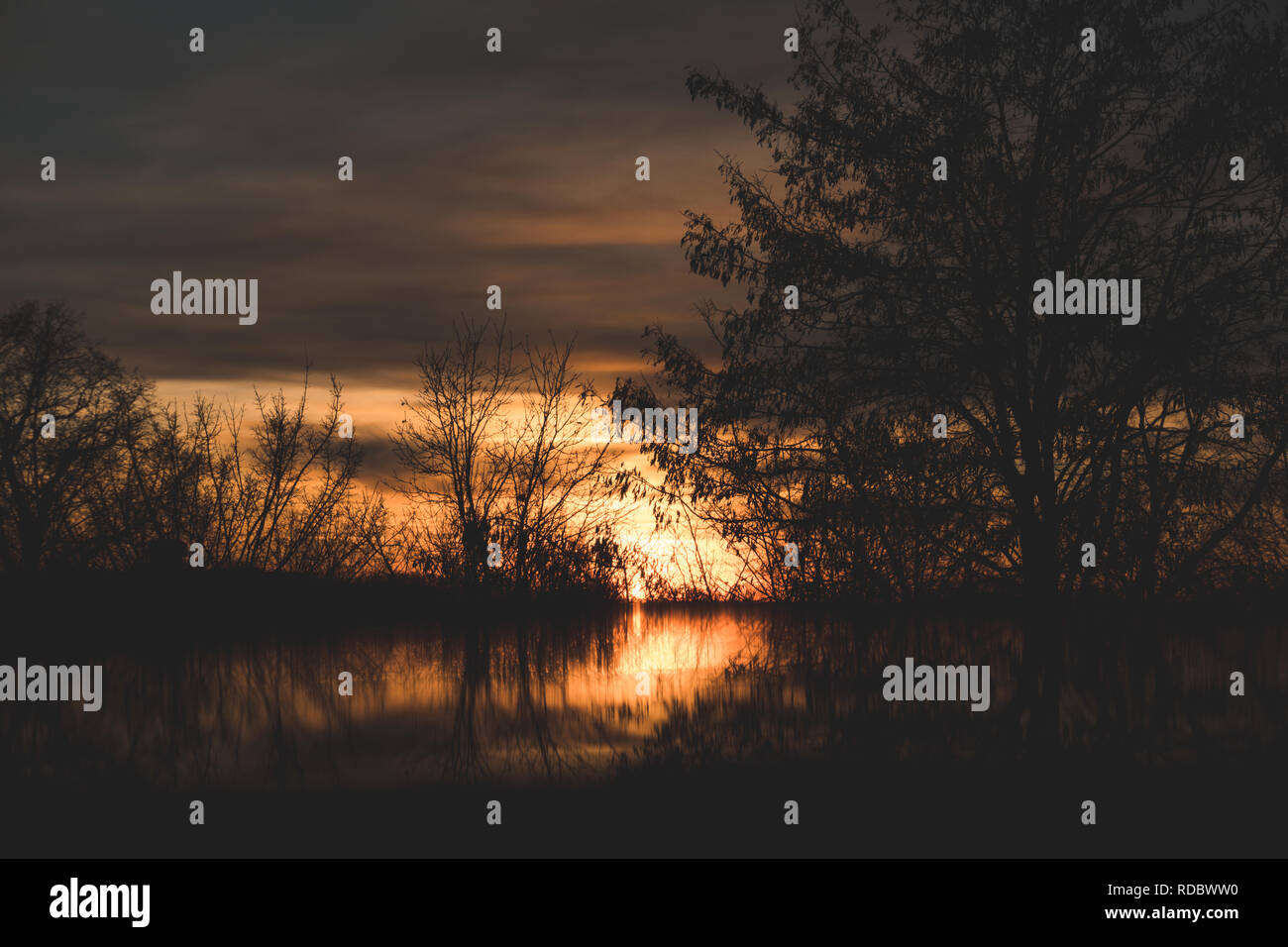 Sunset through mirror hi-res stock photography and images - Alamy