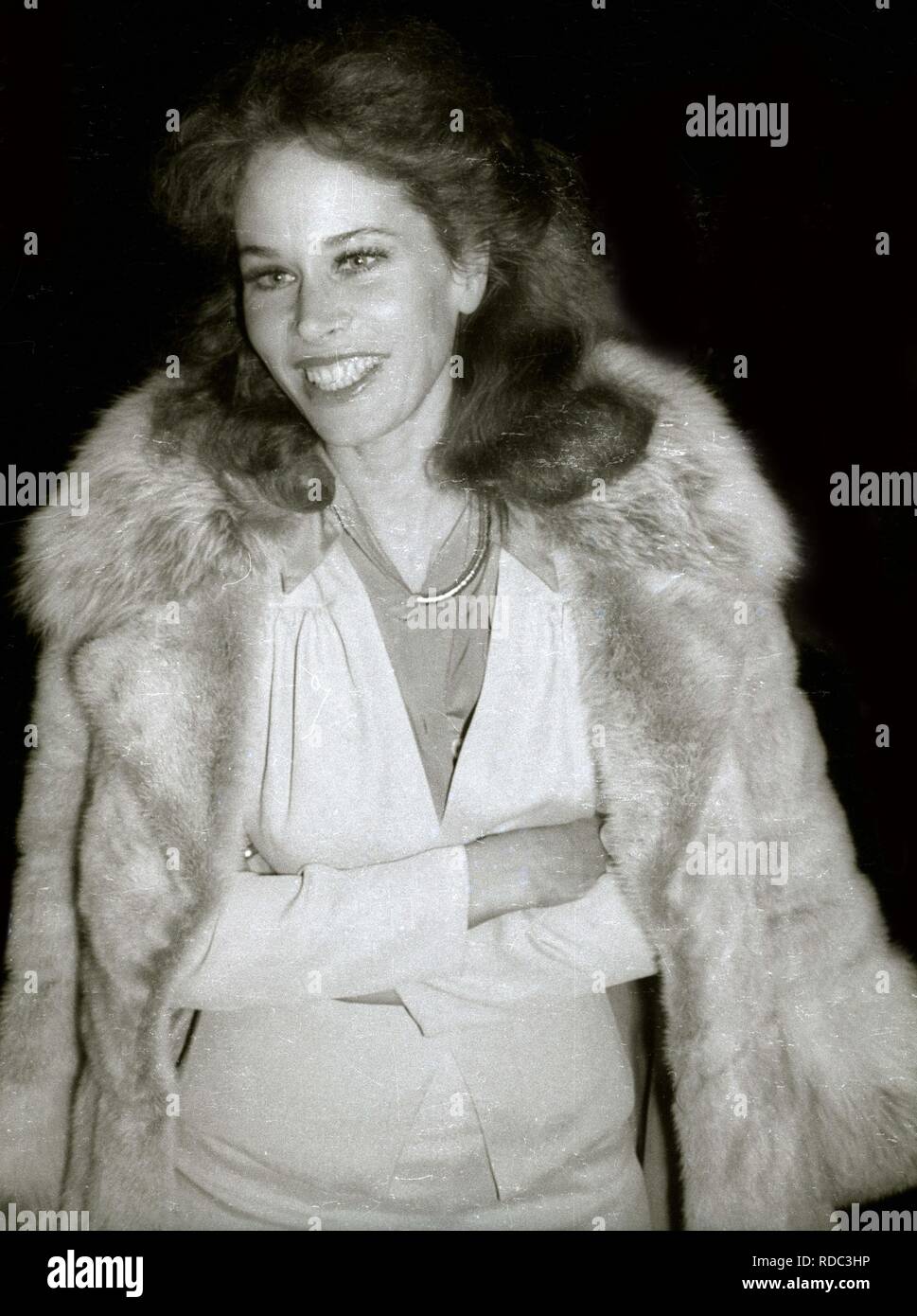 Karen black 1977 hi-res stock photography and images - Alamy