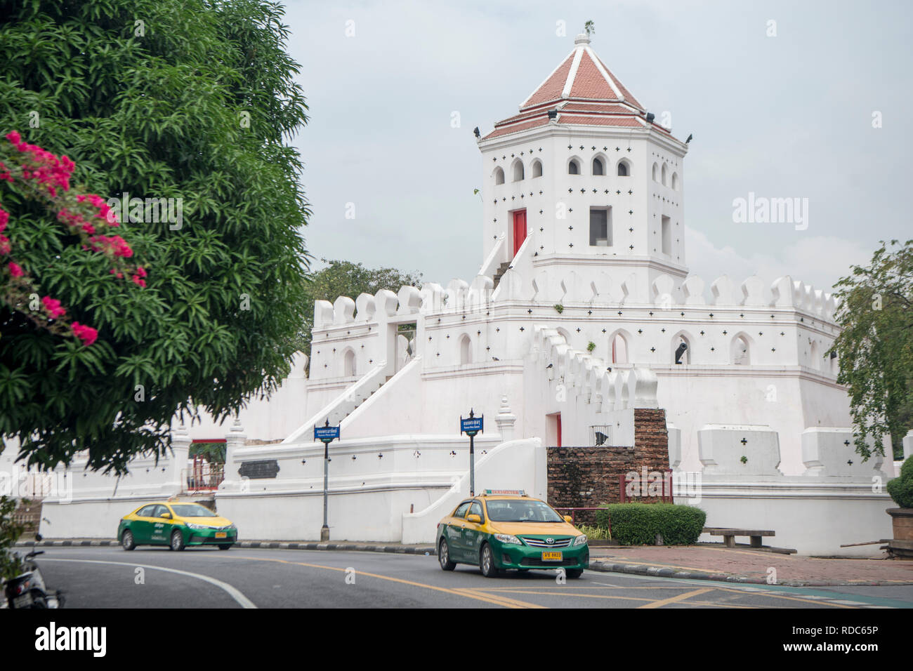 the Phra Sumen Fort at the Phra Athit Road in Banglamphu in the city of Bangkok in Thailand in ...
