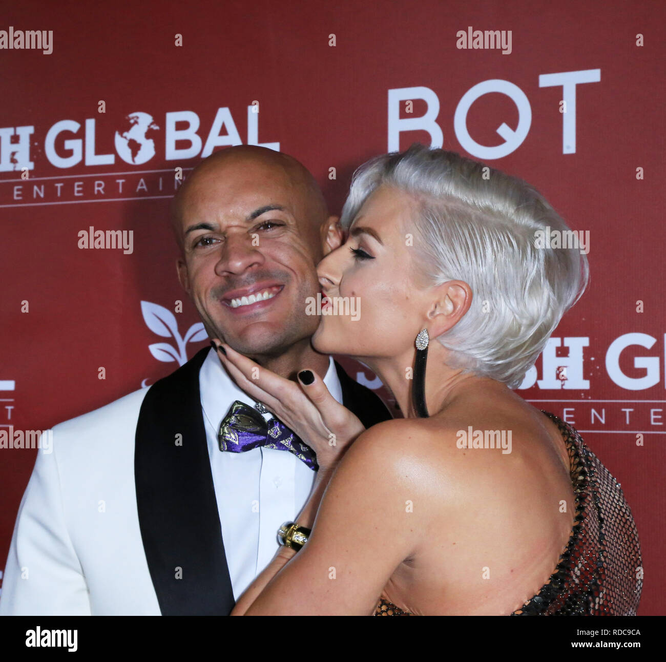 Celebrities arrive for the Smash Global 8 Black Tie Fight Night ...