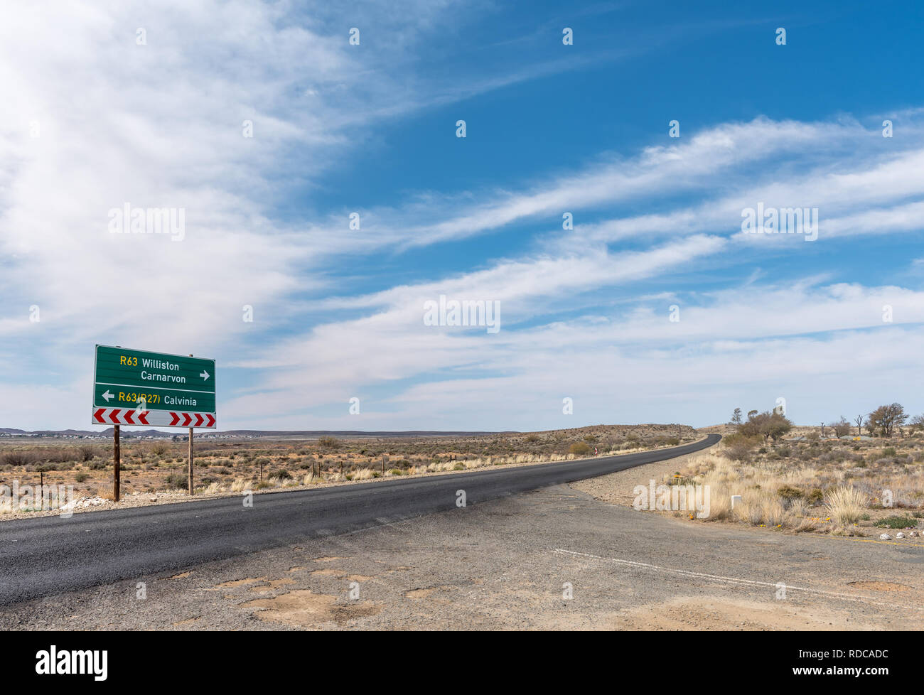 Road sign northern cape south hi-res stock photography and images - Alamy