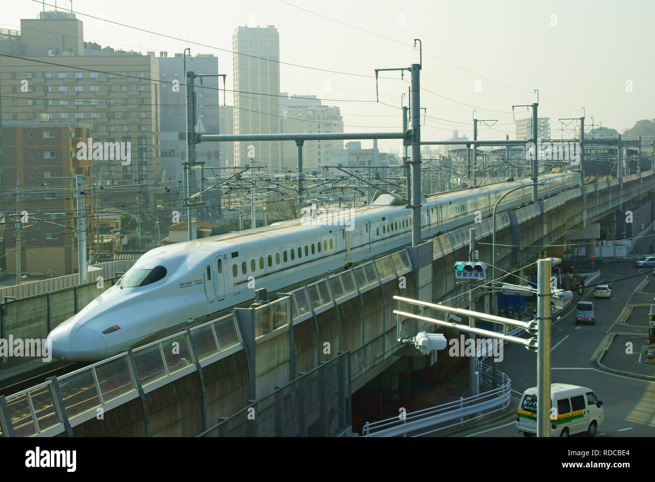 Kyushu shinkansen high speed train hi-res stock photography and images ...