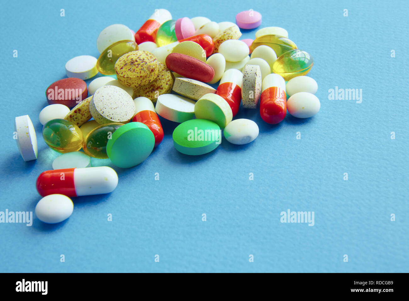 Pharmacy tablets hi-res stock photography and images - Alamy
