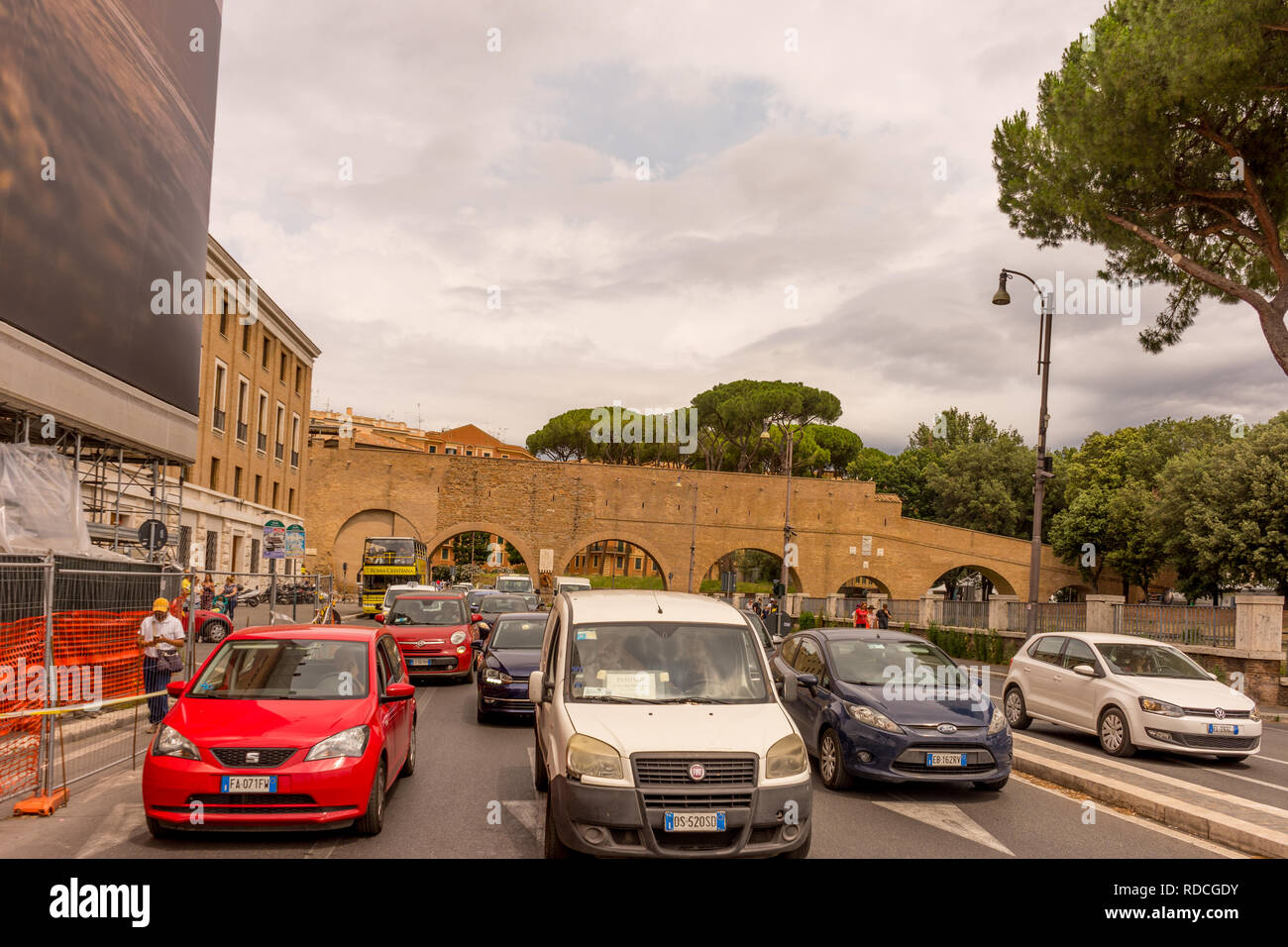 Infrastructure ancient rome hi-res stock photography and images - Alamy