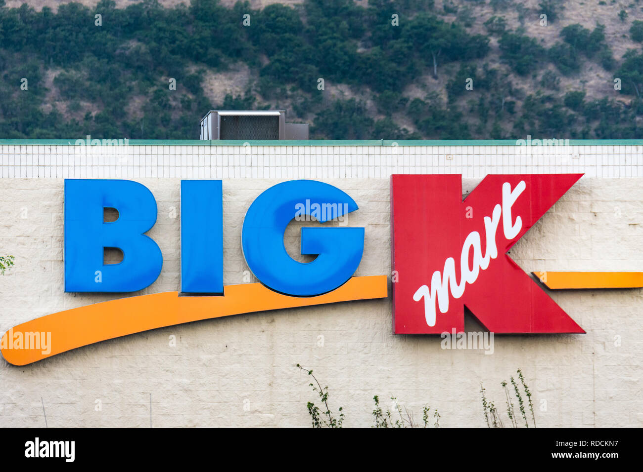 Kmart sign hi-res stock photography and images - Alamy