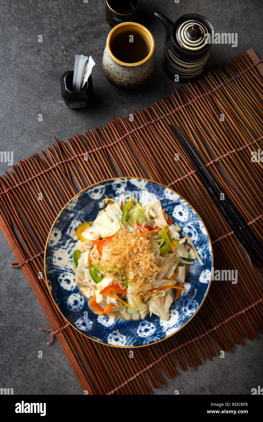 japanese stir fry cabbage Stock Photo - Alamy