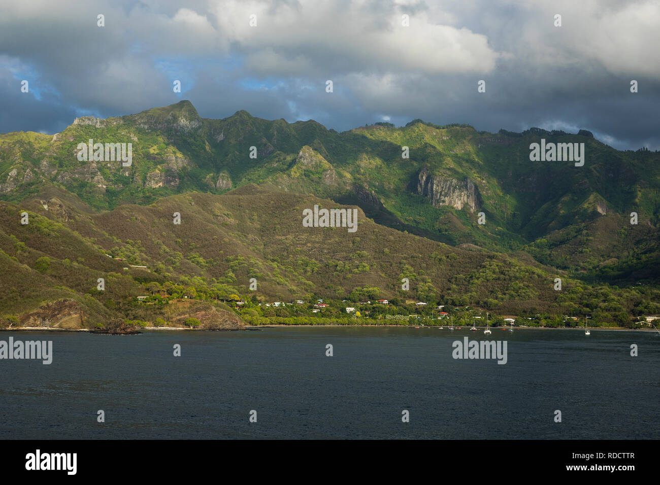 French Polynesia, Marquesas islands, Nuku Hiva, Taioha'e bay Stock ...