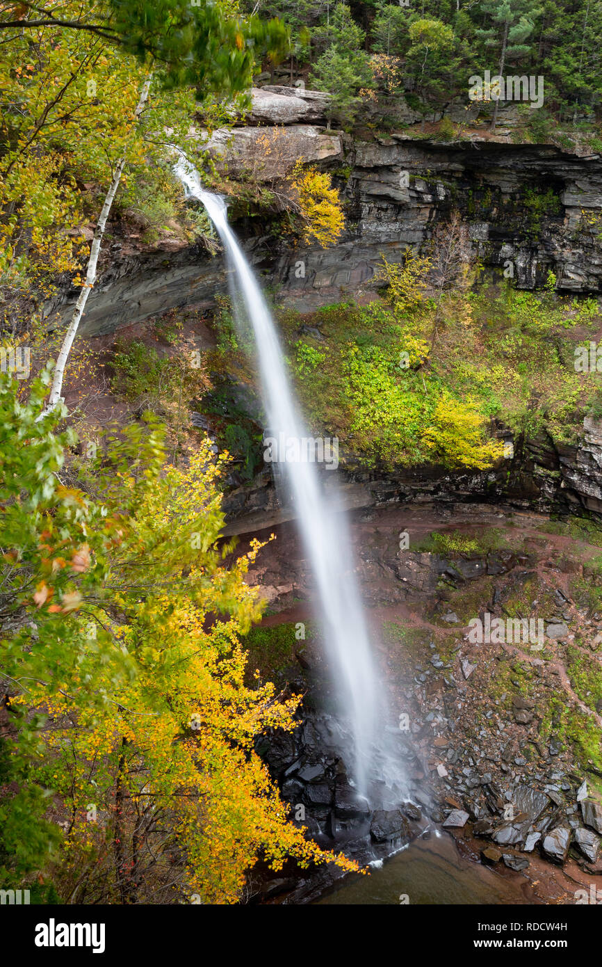 Kaaterskills falls hi-res stock photography and images - Alamy