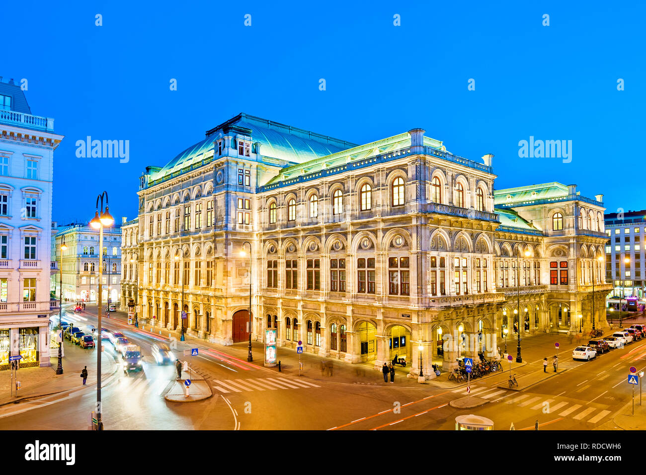 Vienna State Opera House, Wiener Staatsoper, Vienna, Austria Stock ...