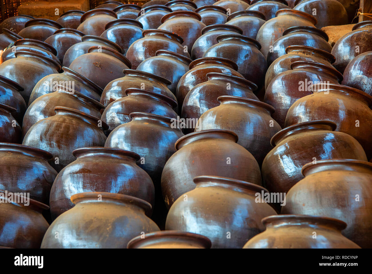 Ceramic pots hi-res stock photography and images - Alamy