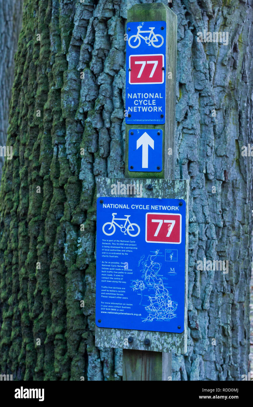 National cycle network signs hi-res stock photography and images - Alamy