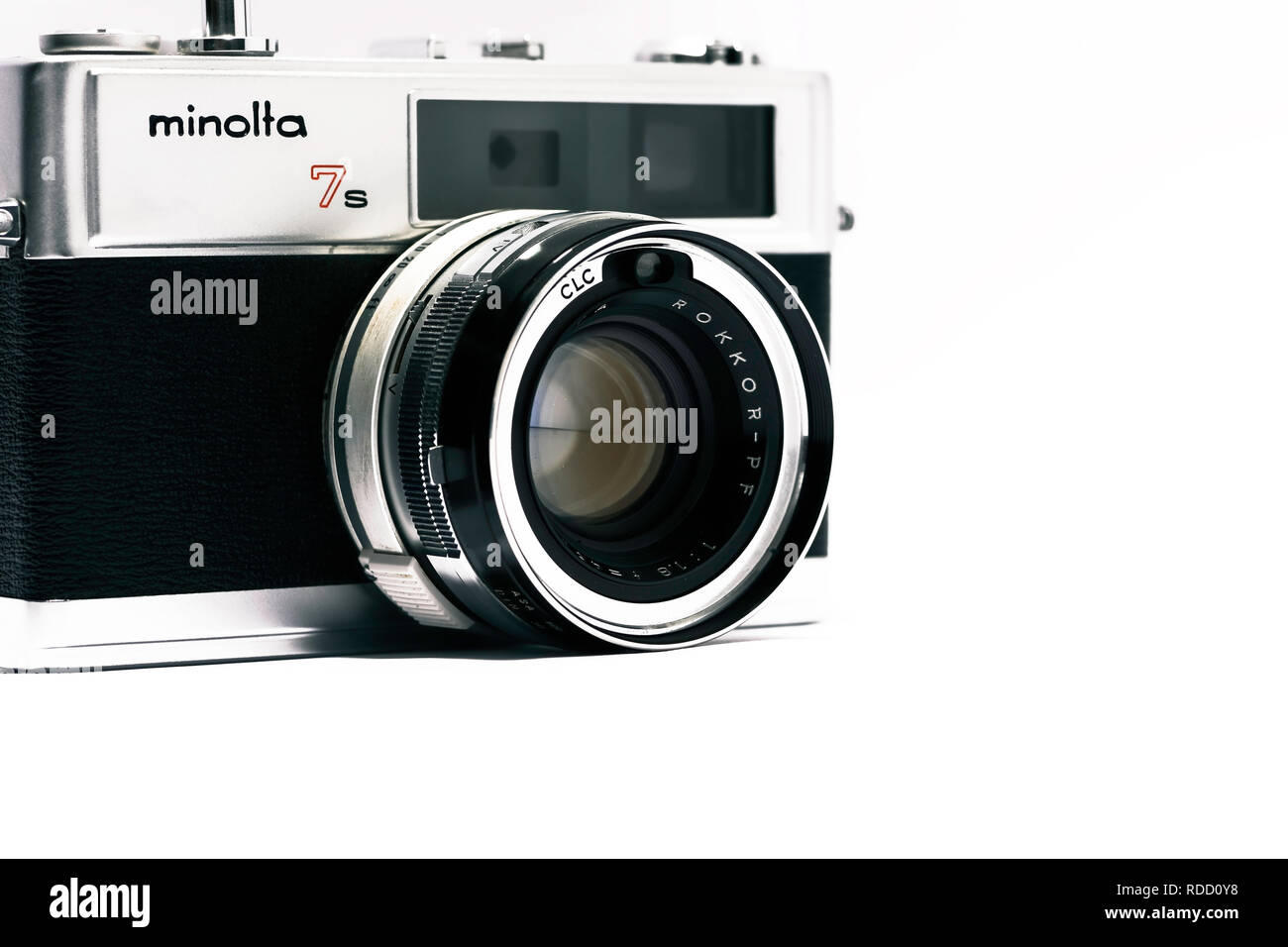 Minolta 7s film camera with len Stock Photo - Alamy