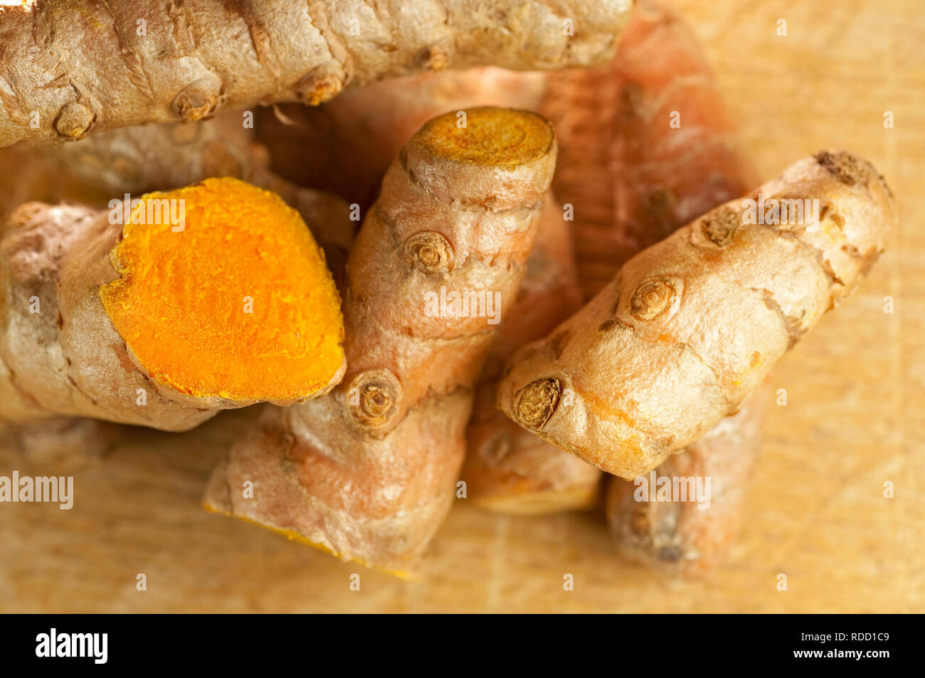 Fresh curcuma root hi-res stock photography and images - Alamy