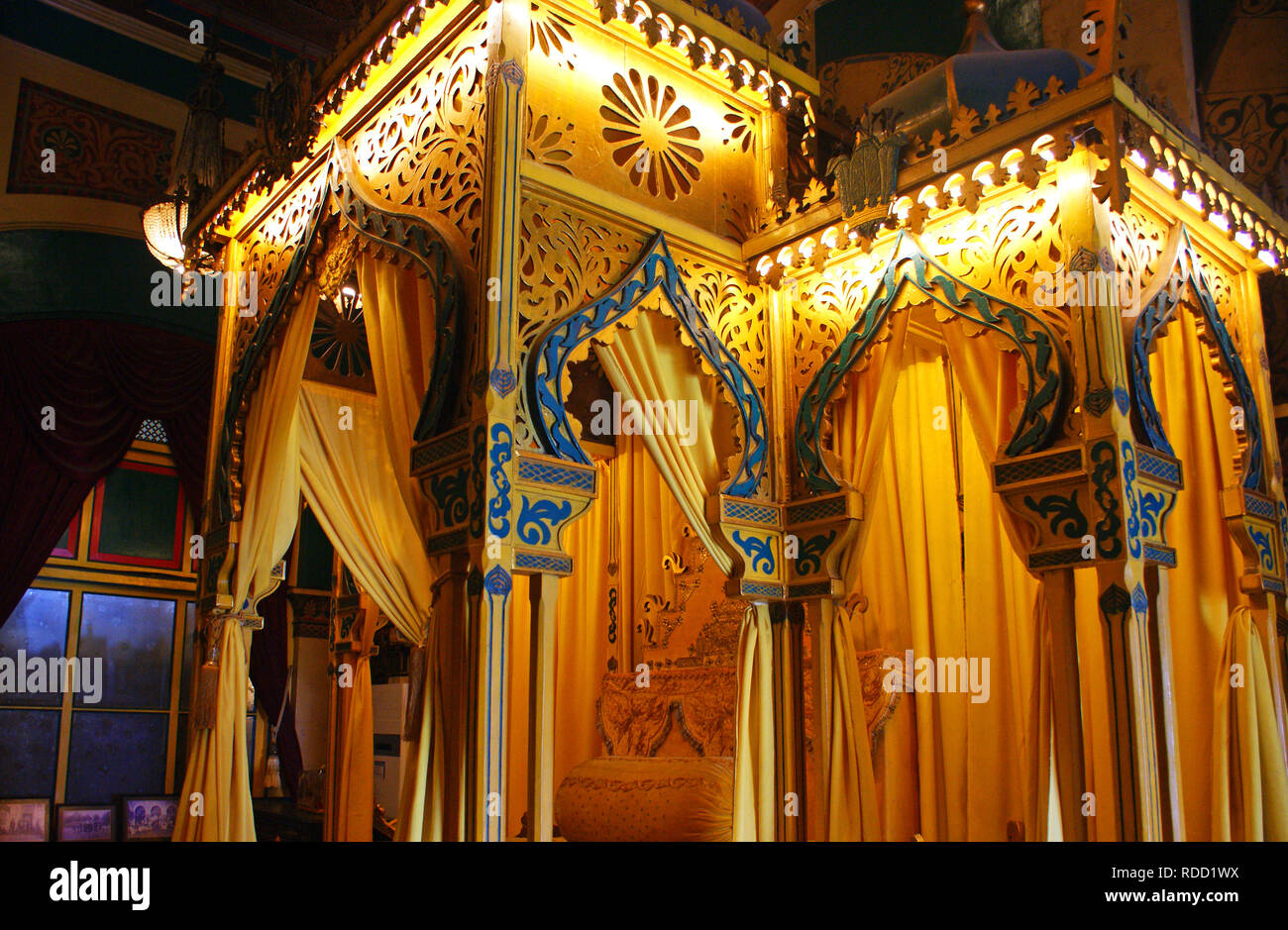 Istana Maimun Palace, Medan, North Sumatera, Indonesia Stock Photo - Alamy