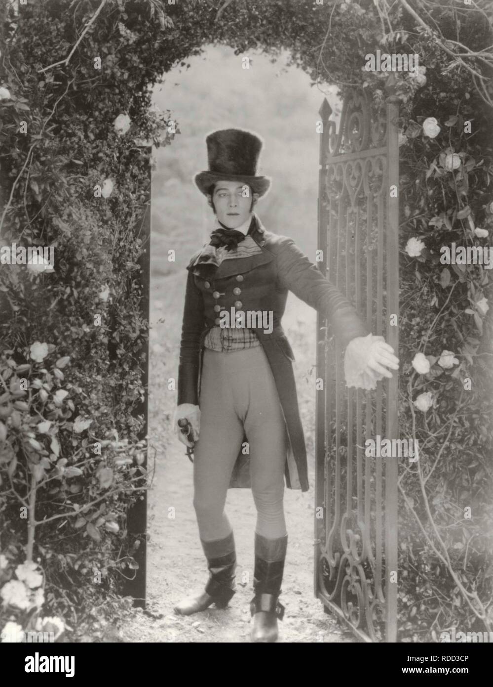 Beyond the rocks rudolph valentino hi-res stock photography and images ...