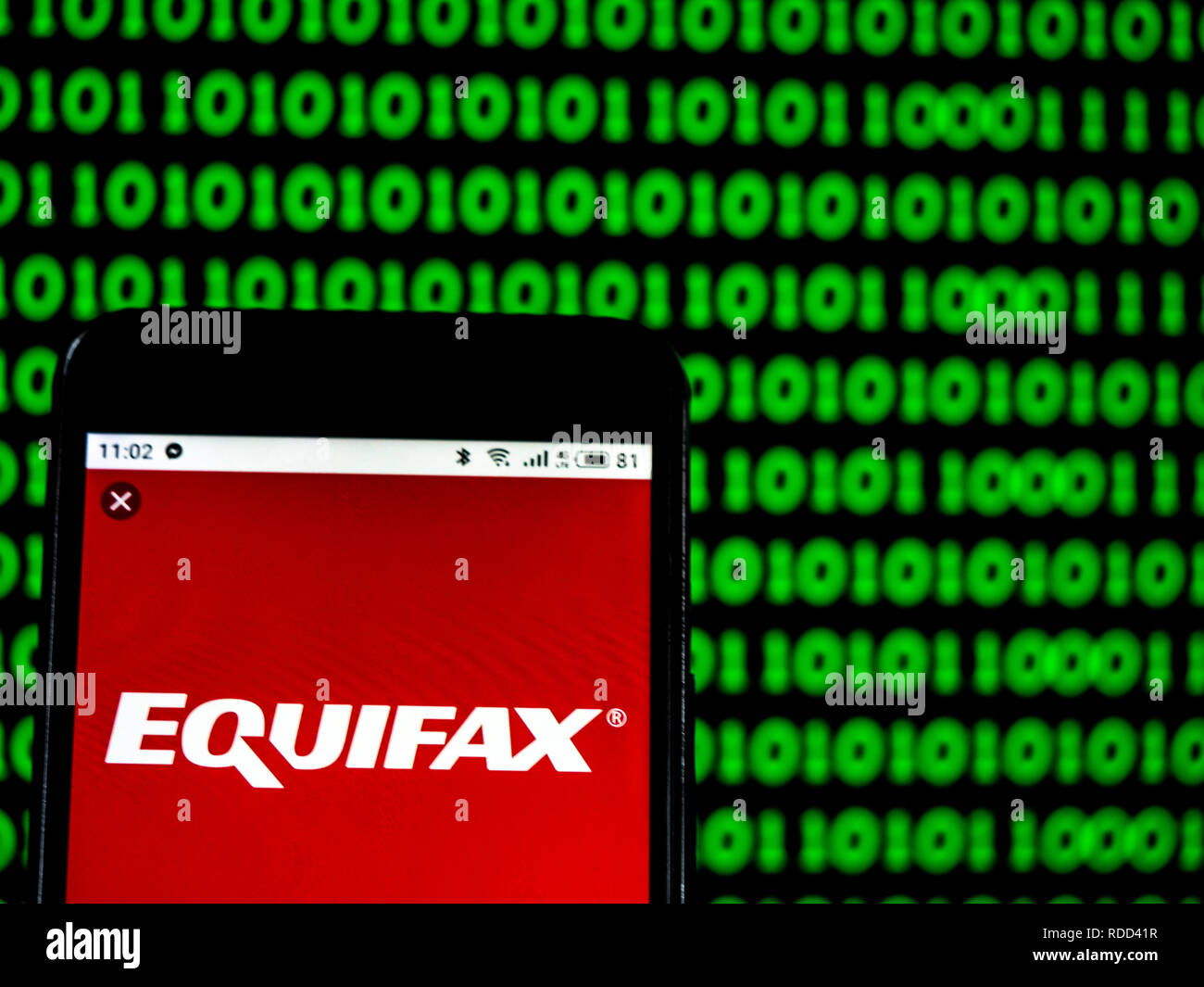 Equifax smart phone hi-res stock photography and images - Alamy