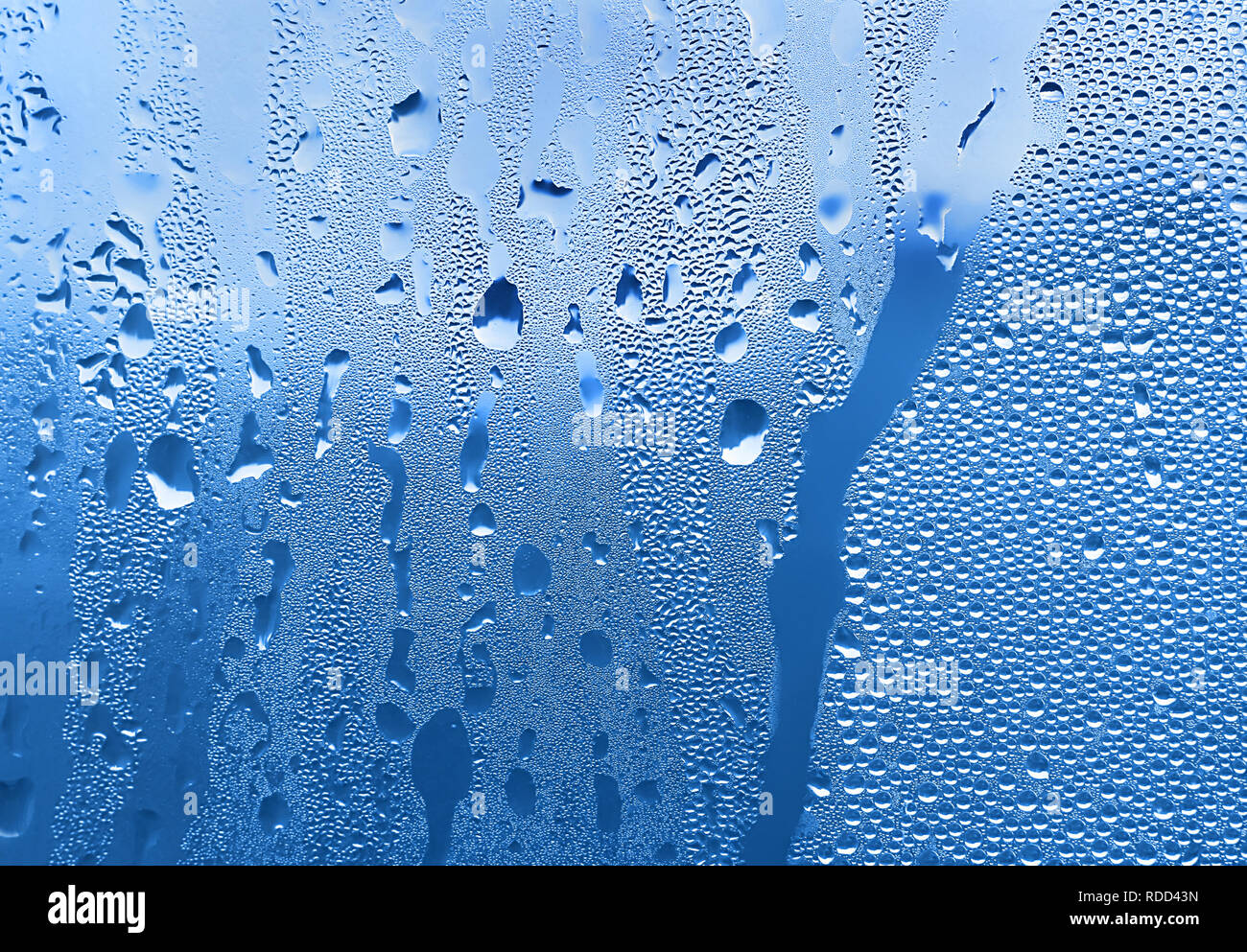 Large water drop hi-res stock photography and images - Alamy