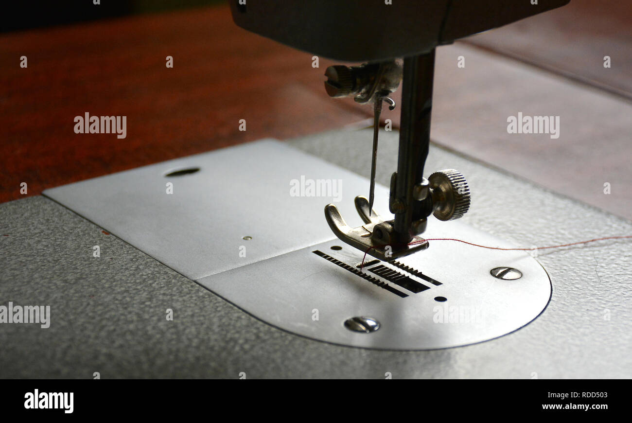 Tailor seam hi-res stock photography and images - Alamy