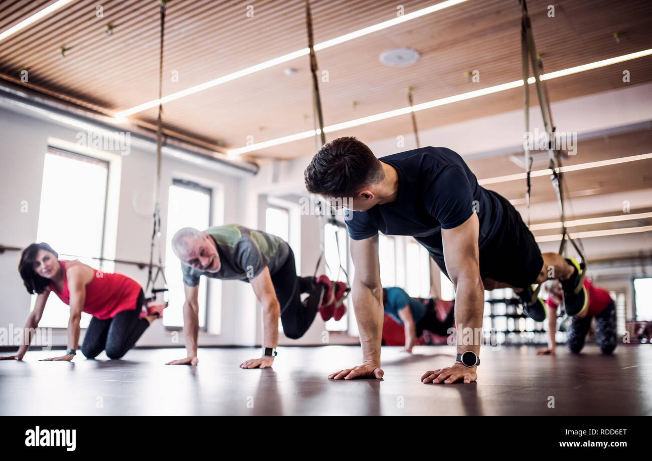 Group young friends practising hi-res stock photography and images - Alamy