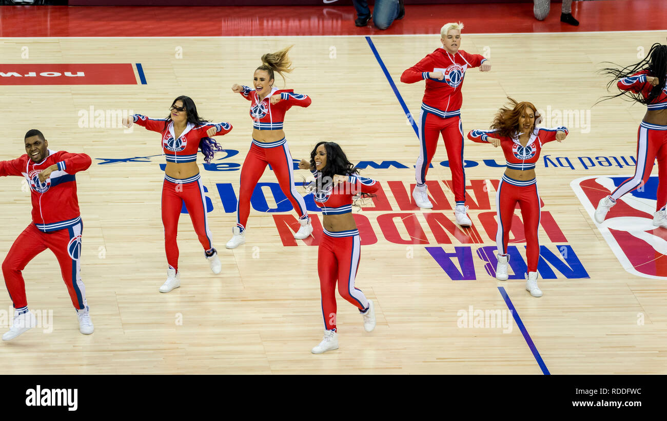 Nba dancers hi-res stock photography and images - Alamy