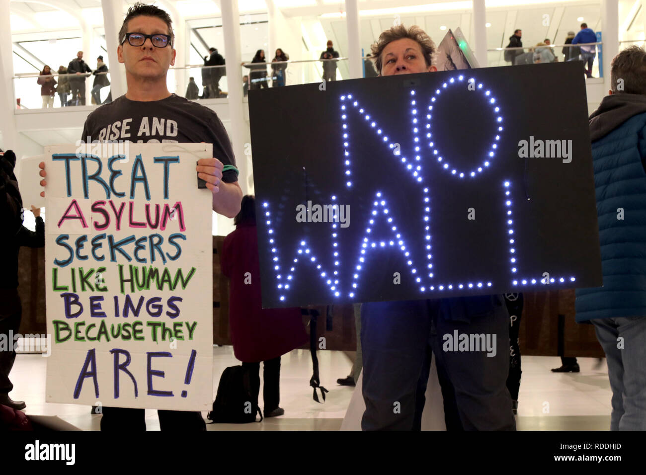 Child separation us border hi-res stock photography and images - Alamy