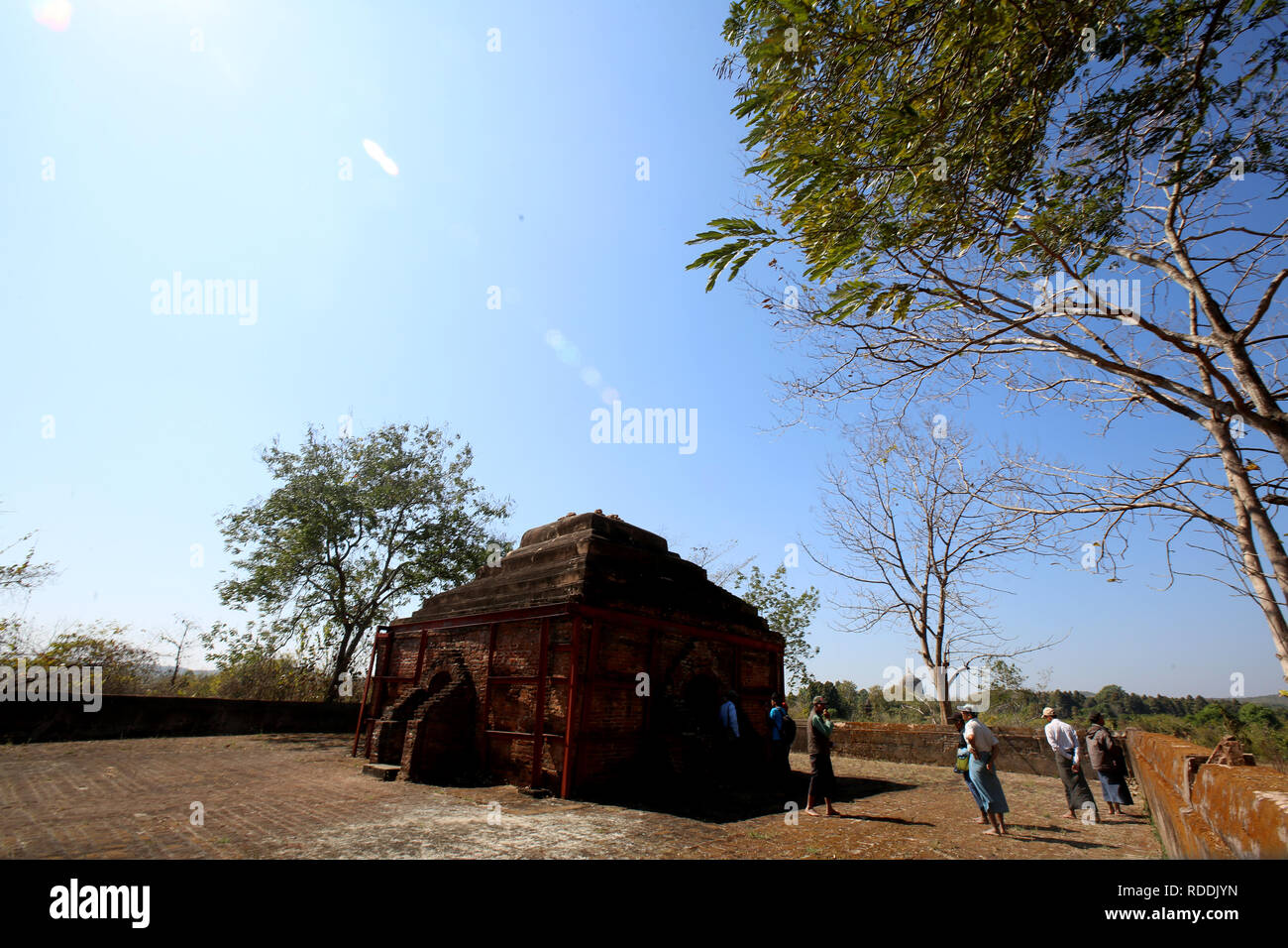 Pyay. 17th Jan, 2018. Photo taken on Jan. 17, 2018 shows a scene of the ...