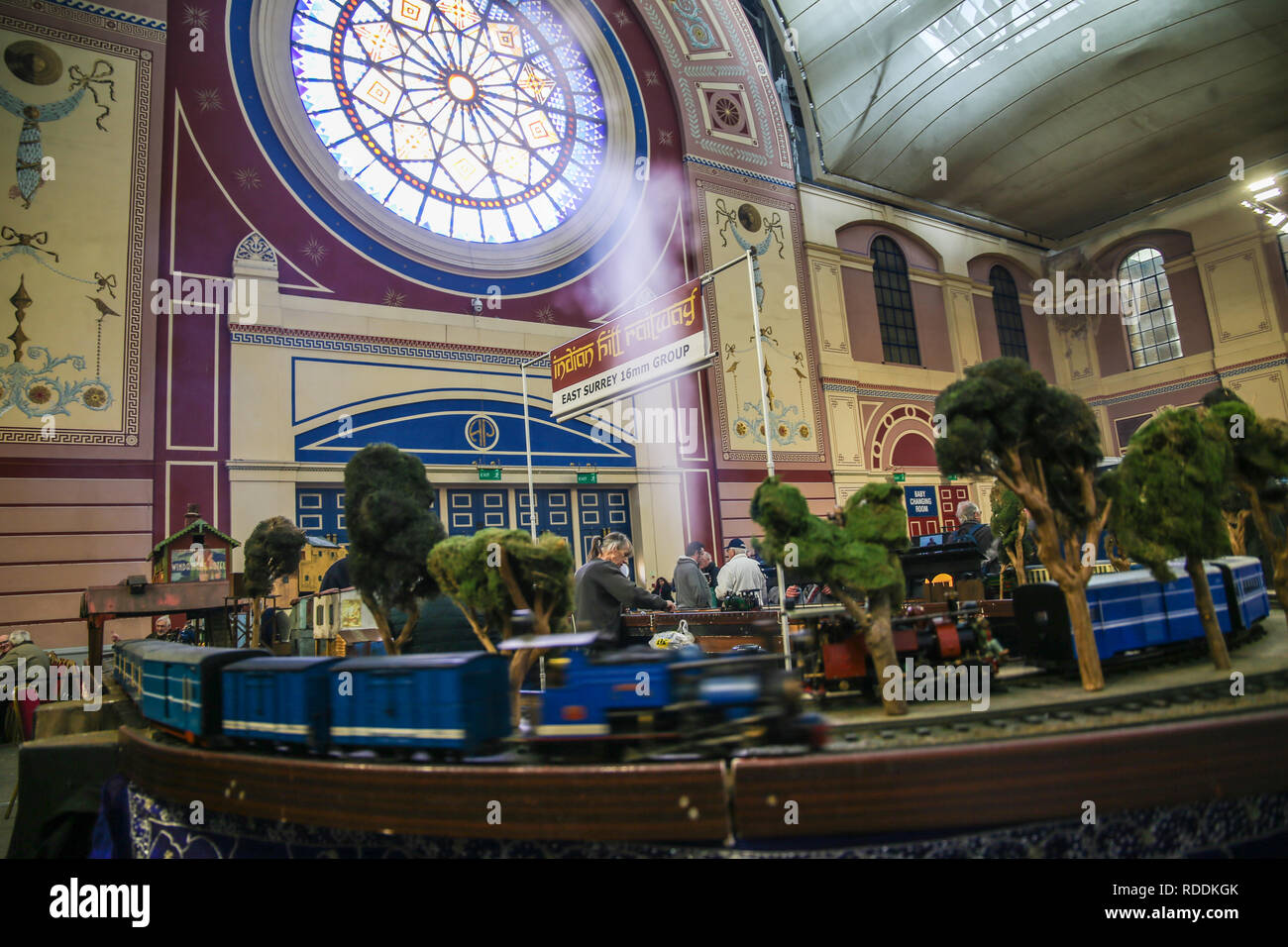 London model engineer show hi-res stock photography and images - Alamy