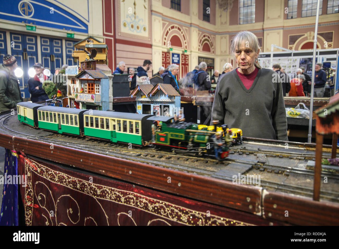 London model engineer show hi-res stock photography and images - Alamy