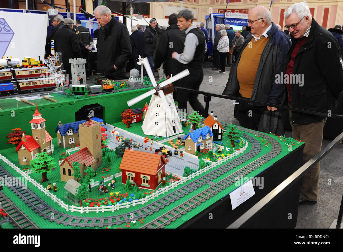 Vintage lego train toys hi-res stock photography and images - Alamy