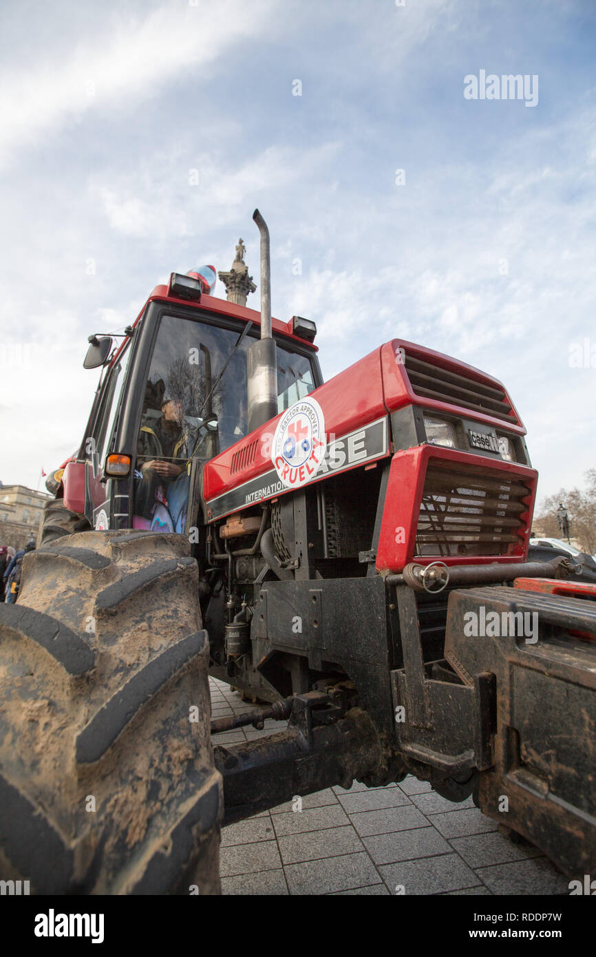 Tesco head office 2019 hi-res stock photography and images - Alamy