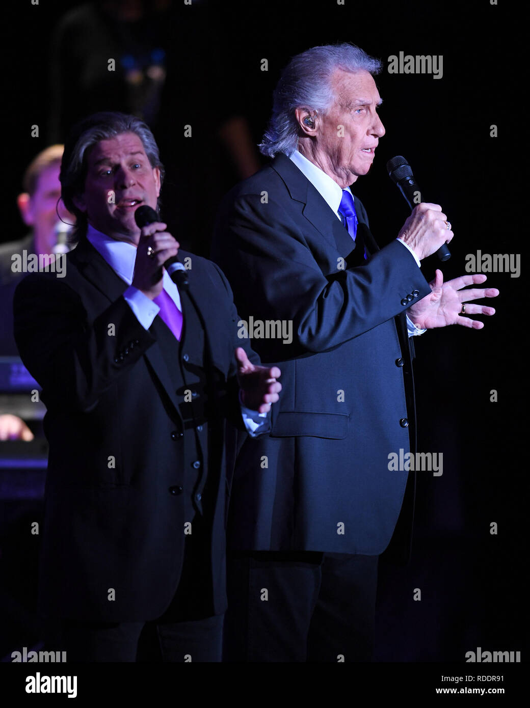 Righteous brothers on stage hi-res stock photography and images - Alamy