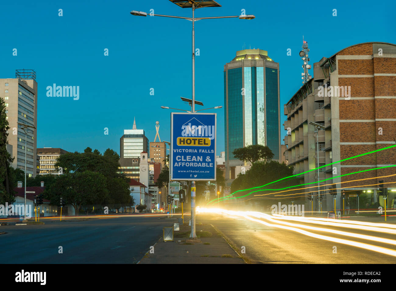 Reserve bank of zimbabwe building hi-res stock photography and images ...