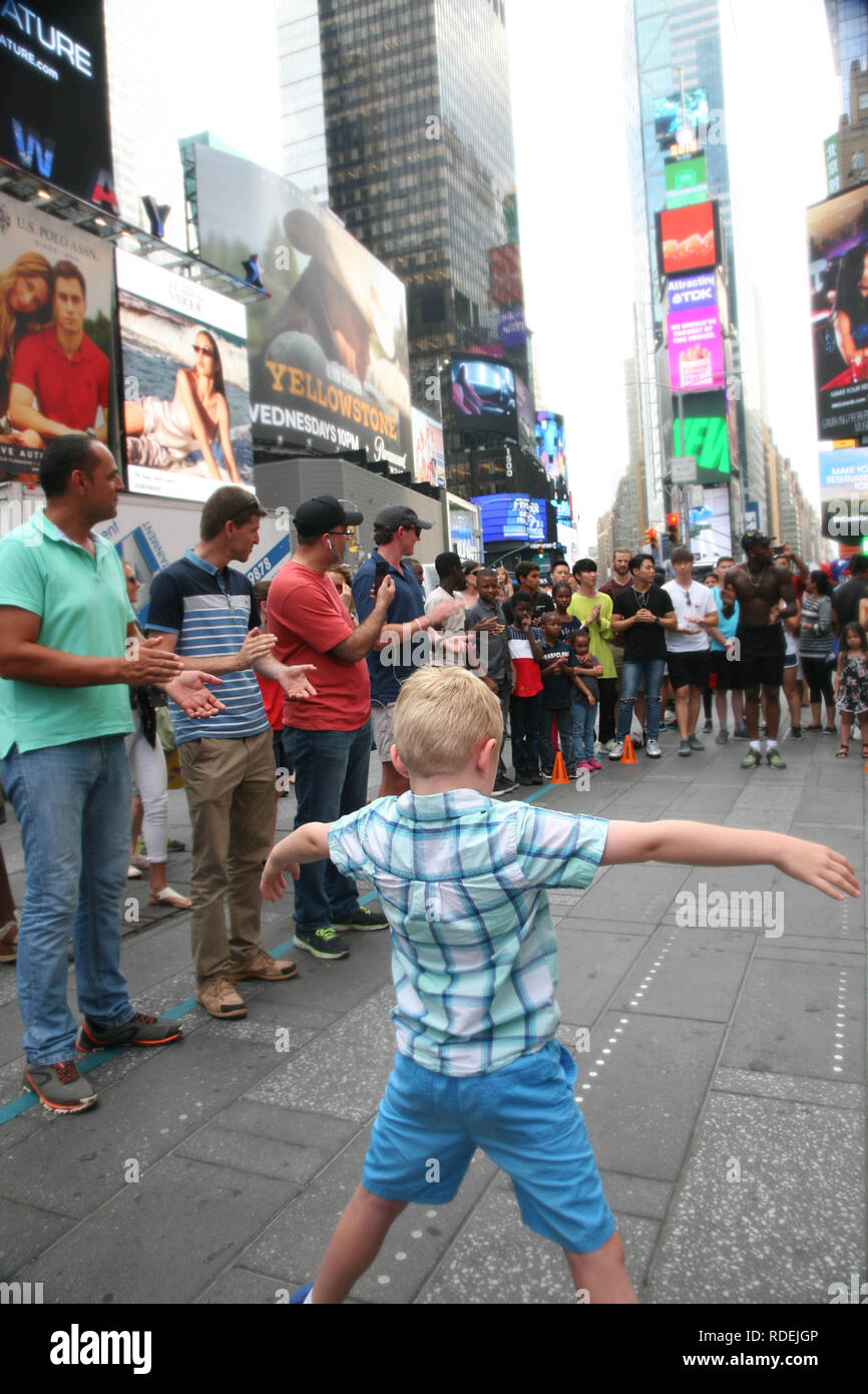 USA, New York, Manhattan, Times Square, Special Event Day, kids playing ...