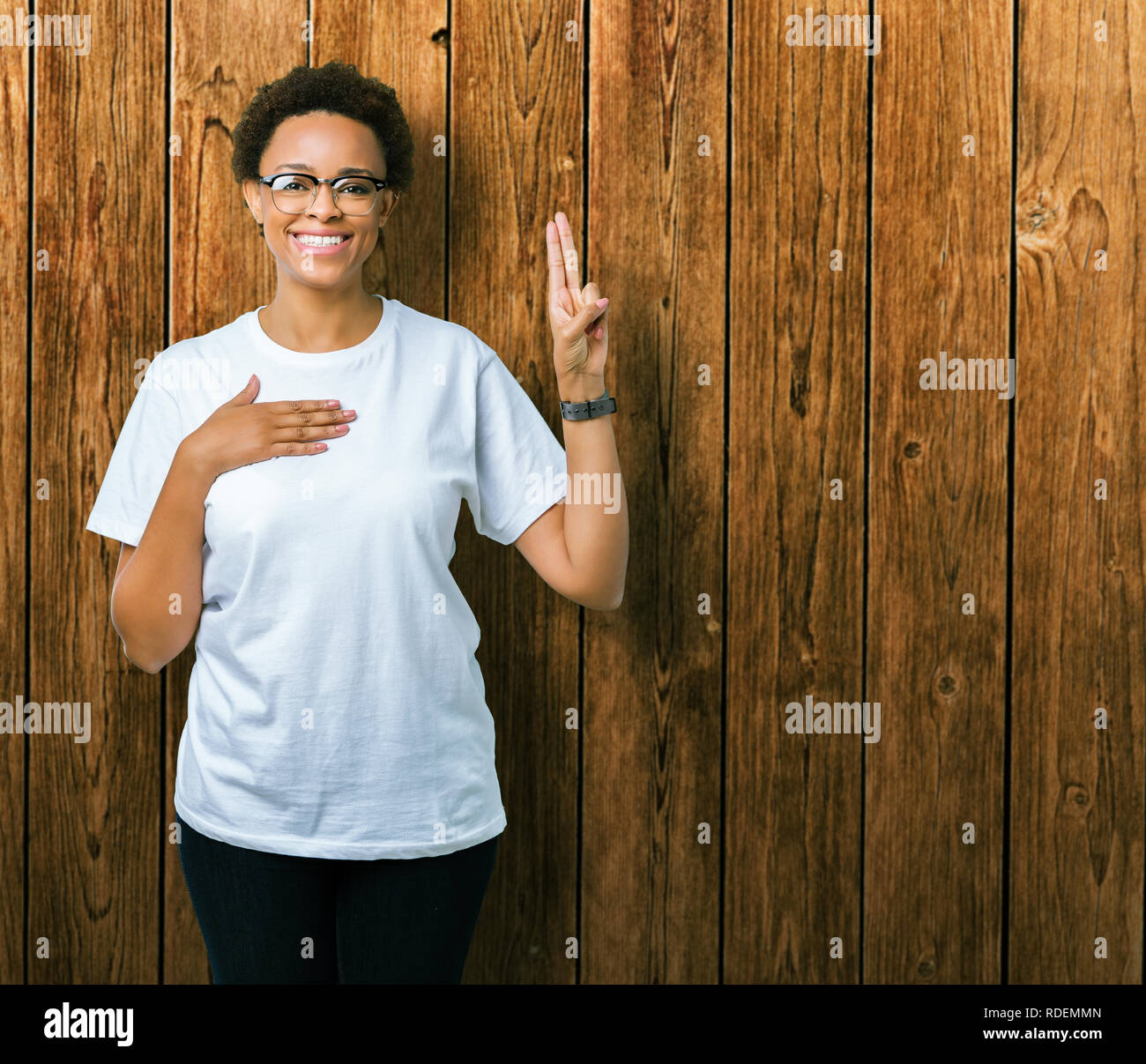 Woman swearing black and white hi-res stock photography and images - Alamy