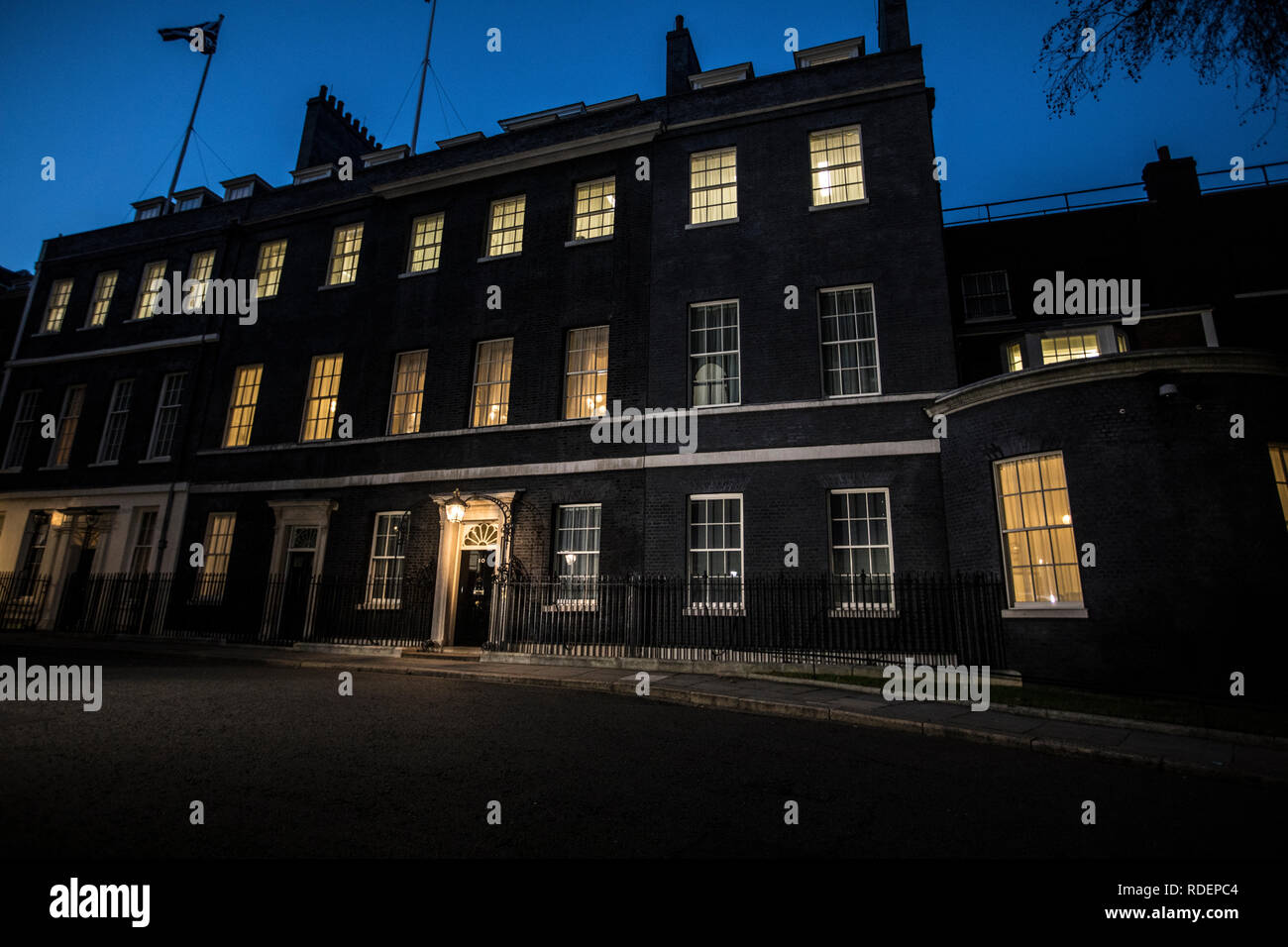 Official residence of british prime minister hi-res stock photography ...