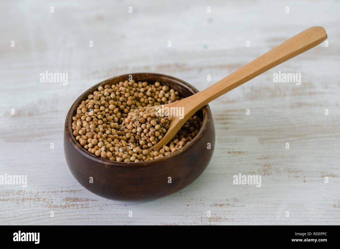 Coriander grains hi-res stock photography and images - Alamy
