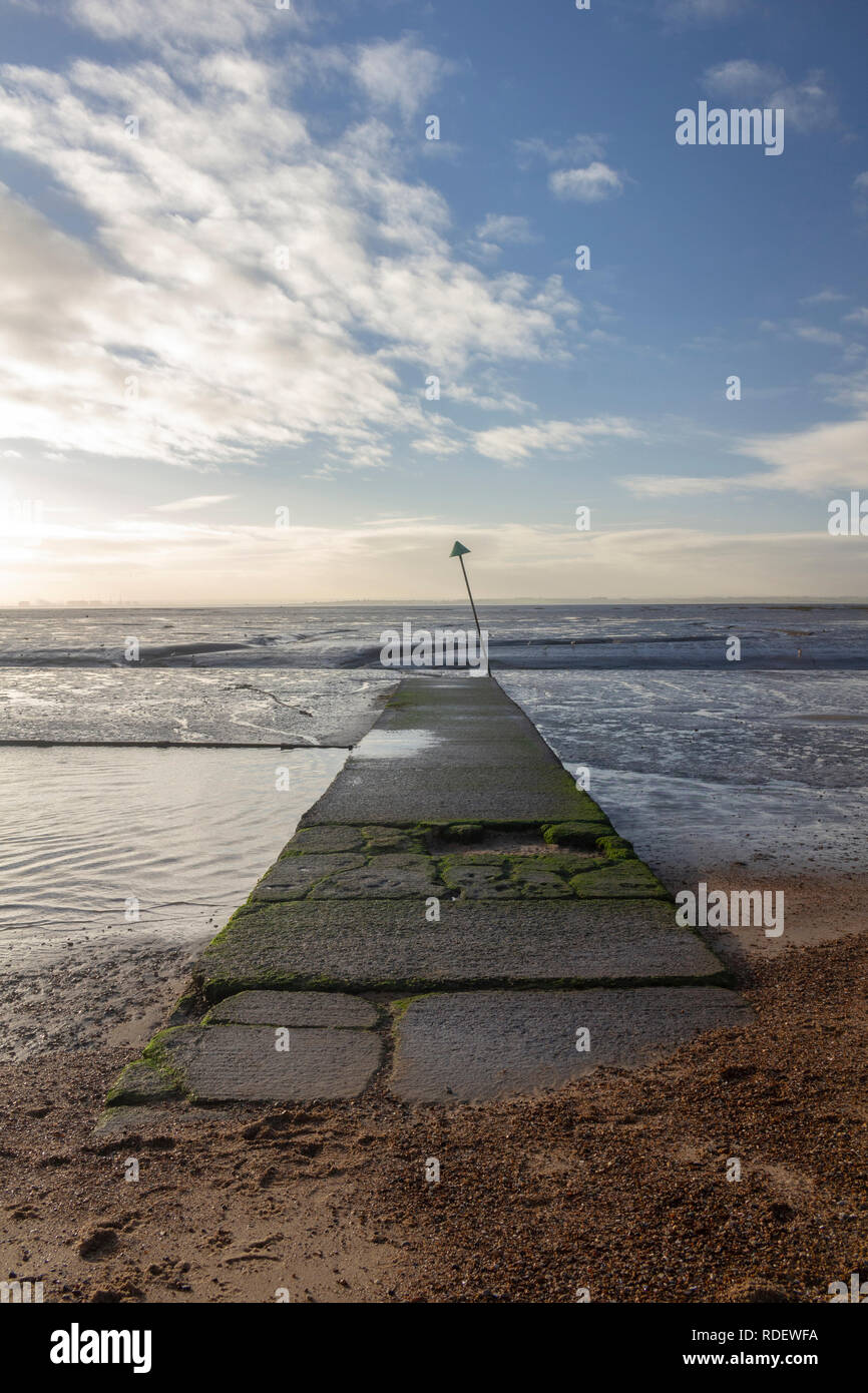 Bell Wharf Beach, Leigh-on-Sea, near Southend, Essex, England Stock ...