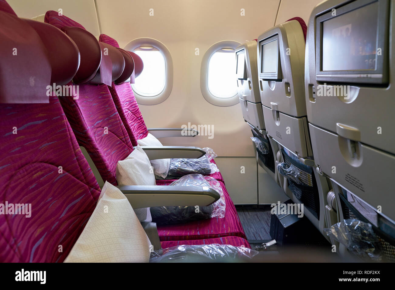 Airbus A321 Inside High Resolution Stock Photography and Images - Alamy