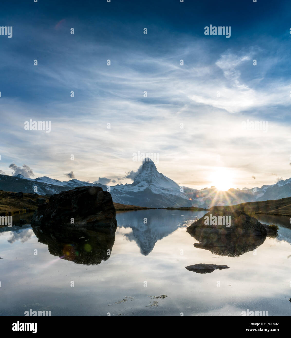 reflection of matterhorn in mountain lake Stock Photo - Alamy
