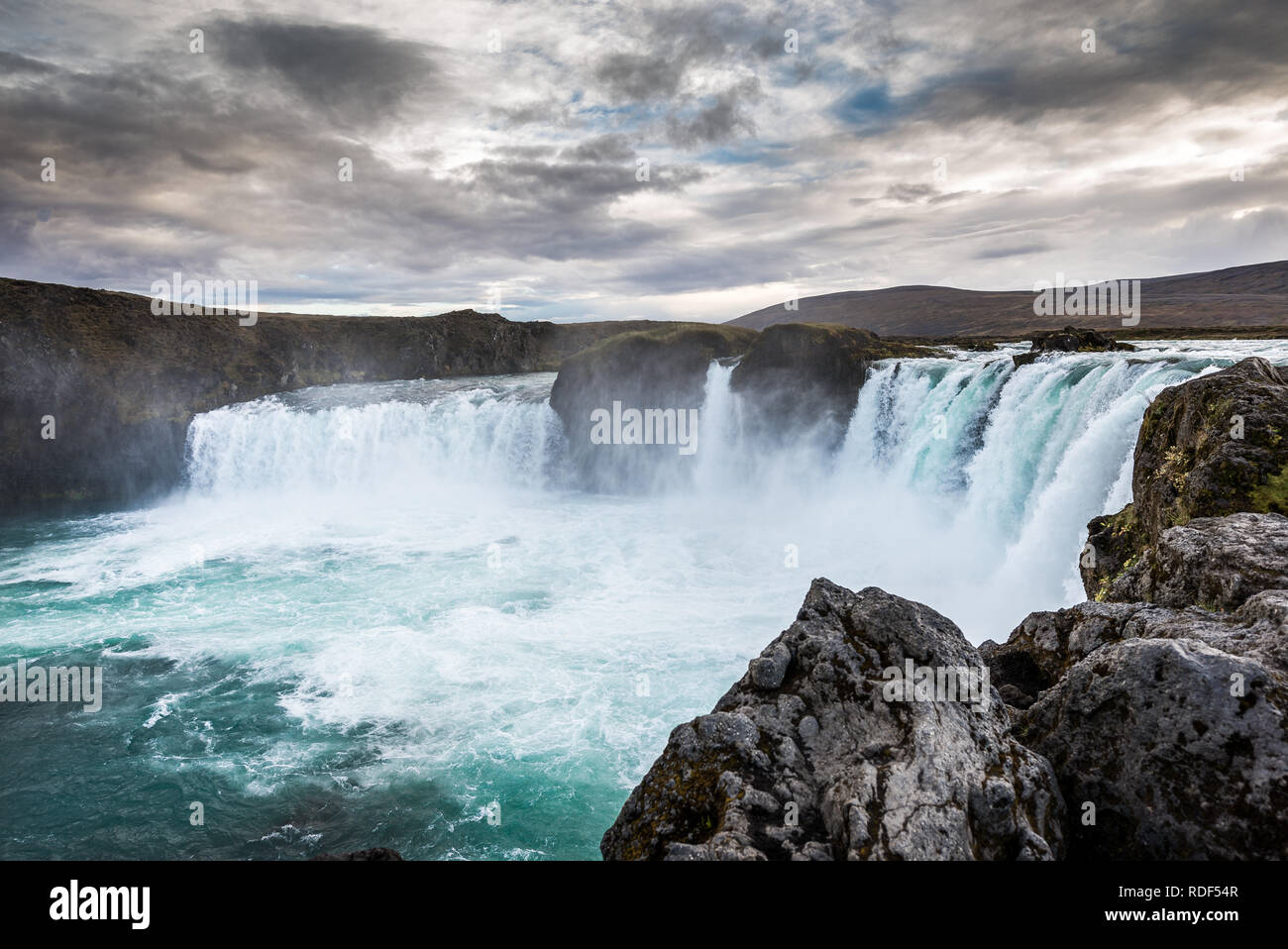 Godafoss Wasserfall im Norden Islands Stock Photo - Alamy