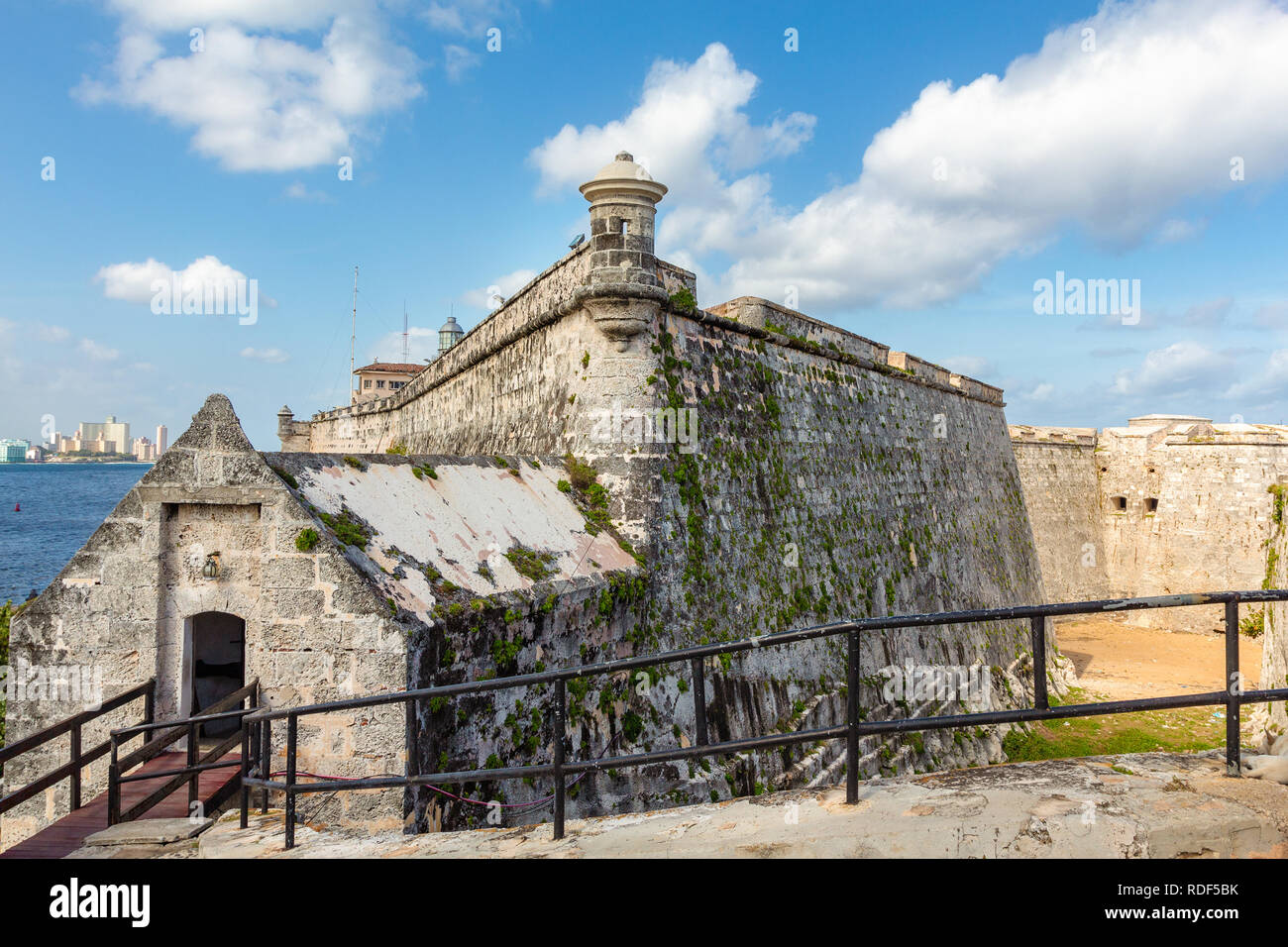 Historic colonial fortress castle hi-res stock photography and images ...