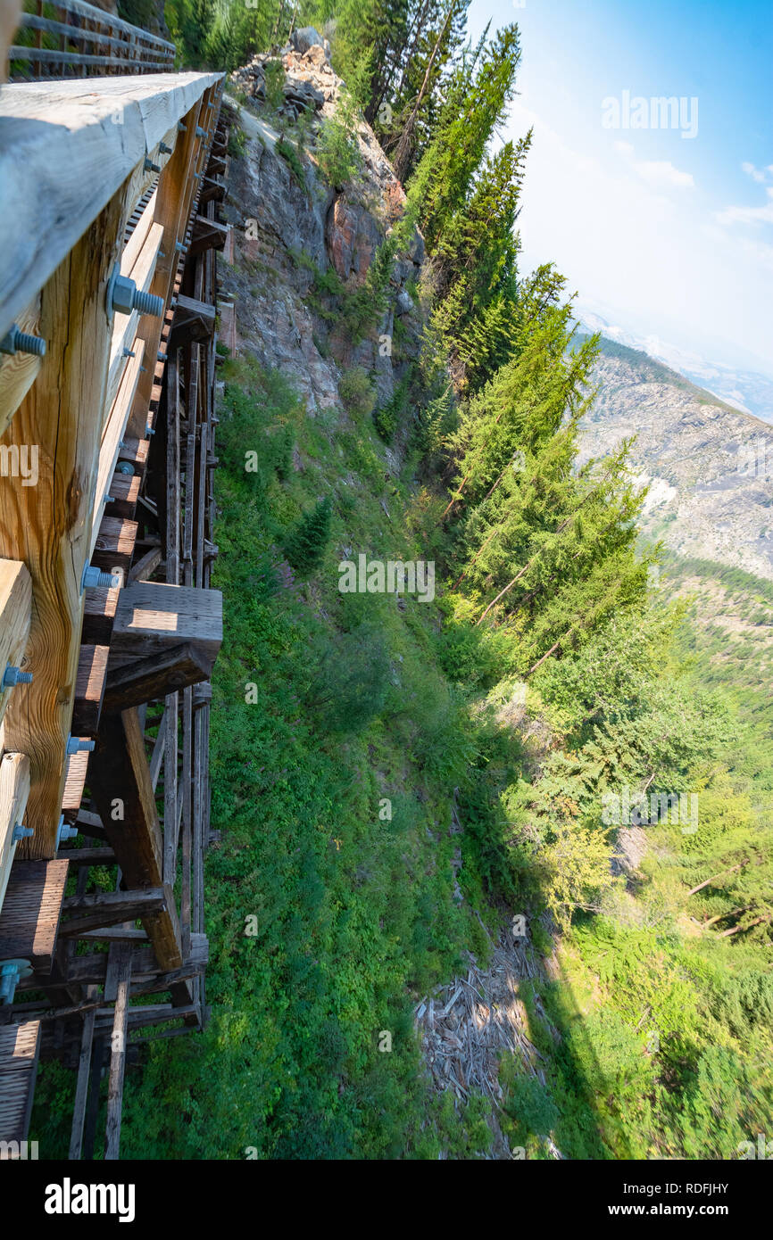 Railing steep hike hi-res stock photography and images - Alamy