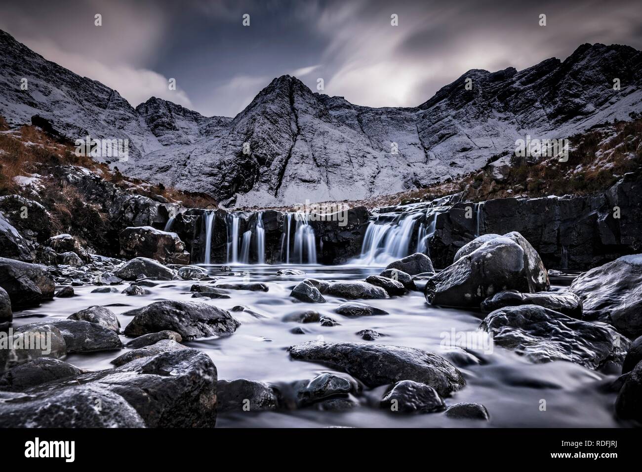 Cullins of skye people hi-res stock photography and images - Alamy