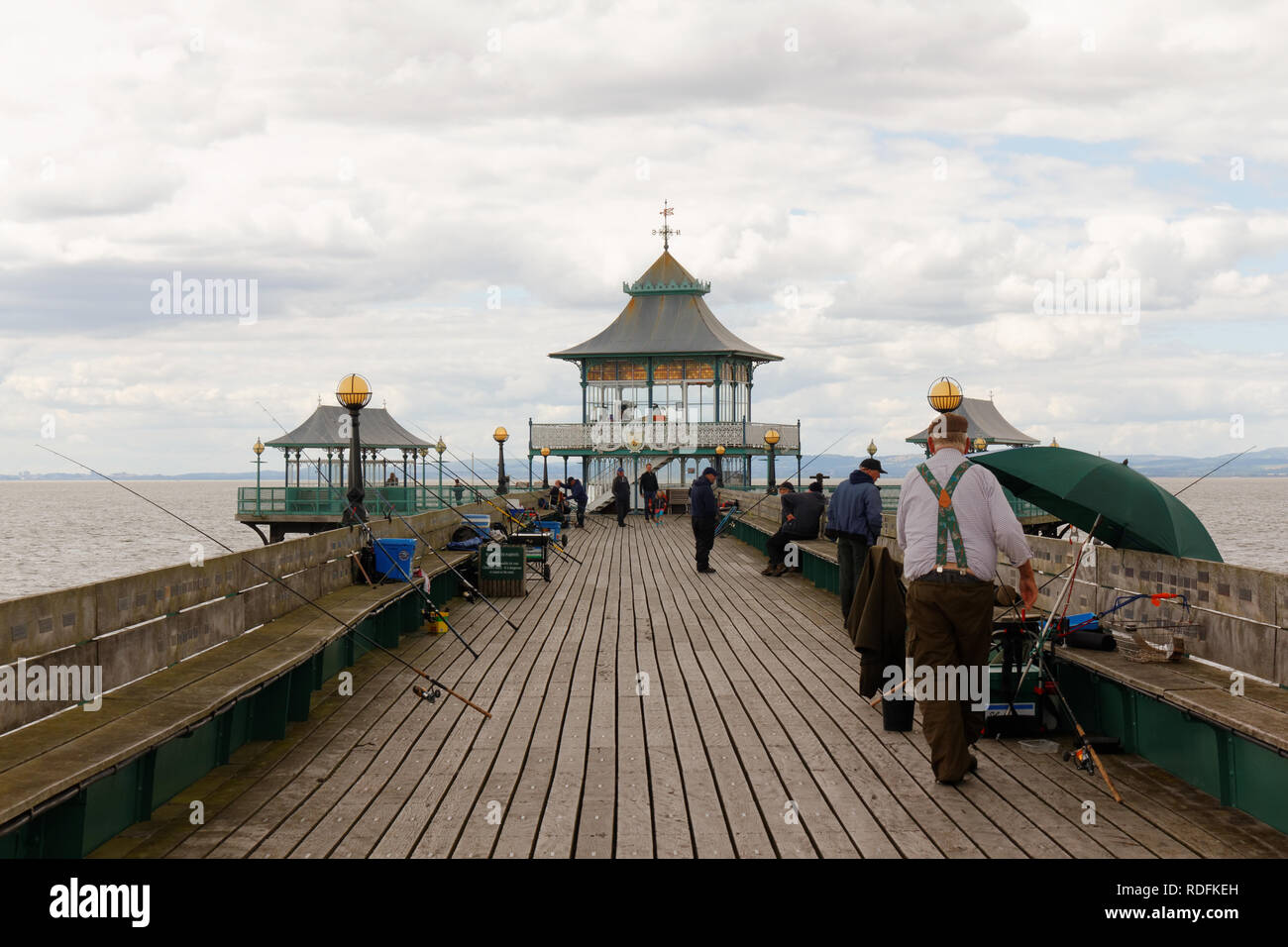 Victorian pier day hi-res stock photography and images - Alamy
